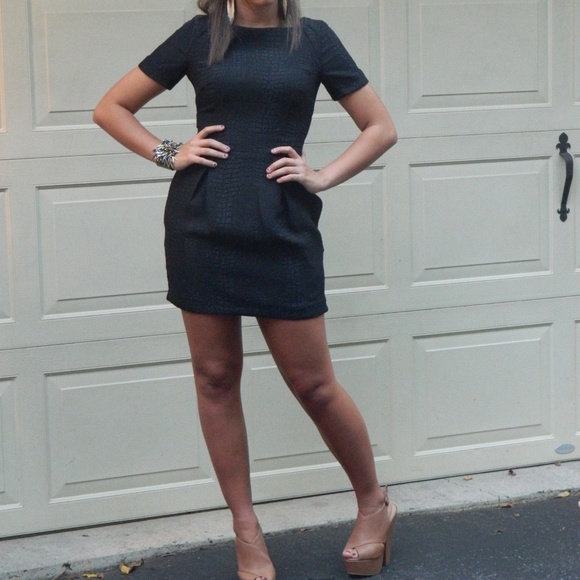 French Connection | Dresses | French Connection Lbd Wth Embossed Fabric ...